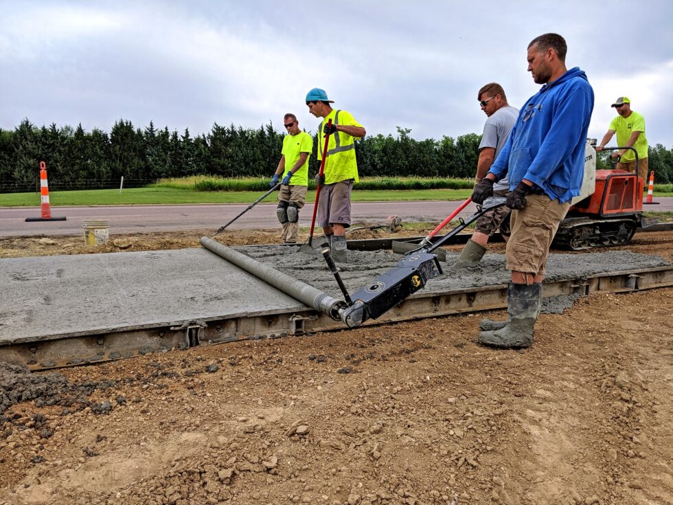 Curb Roller Manufacturing Showcases the World’s First Battery-Powered ...